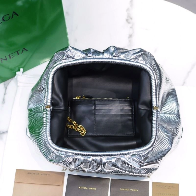 Official Bottega Veneta Pouch Clutch Bags