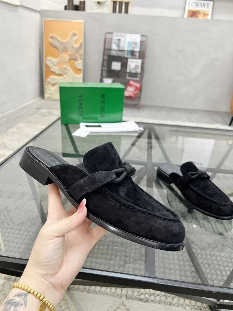 Accurate model Bottega Veneta Sandals