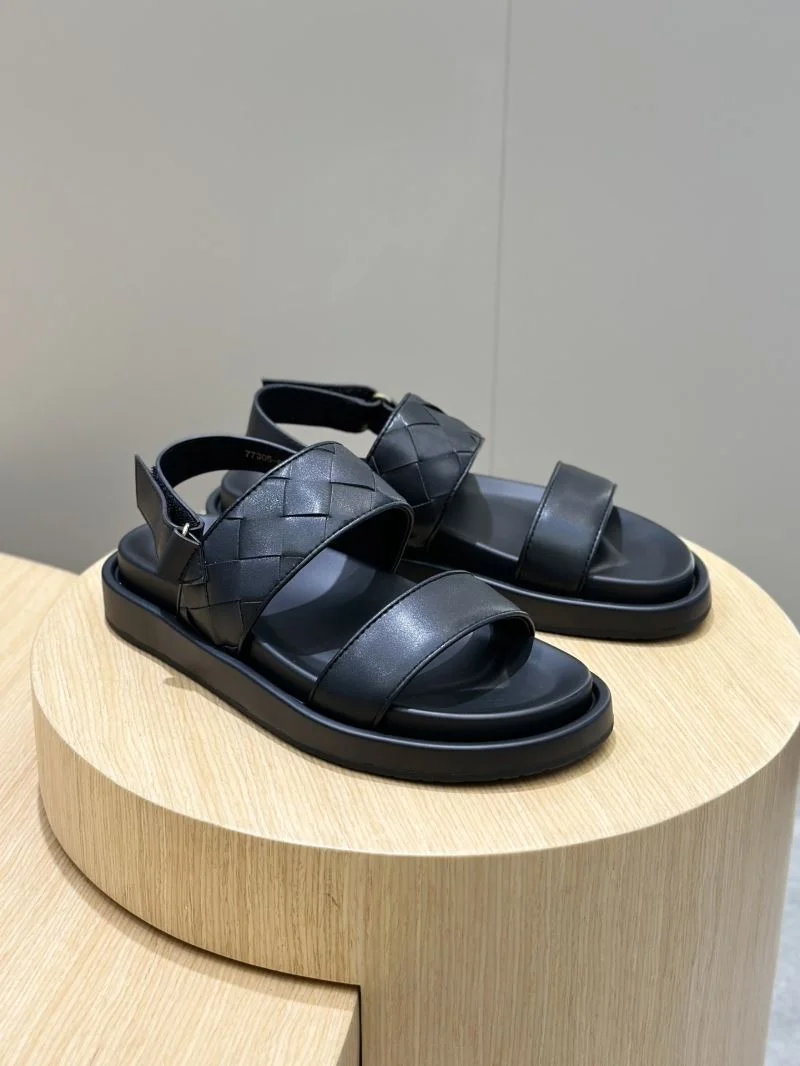 Accurate model Bottega Veneta Sandals
