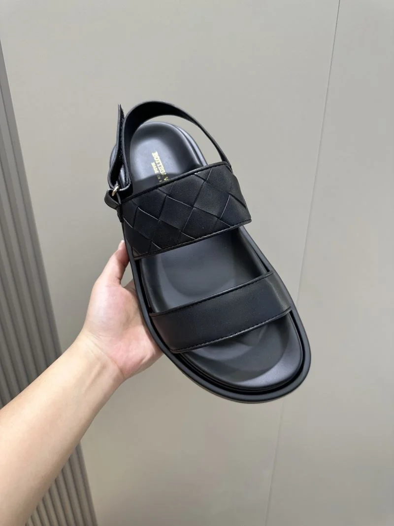 Accurate model Bottega Veneta Sandals