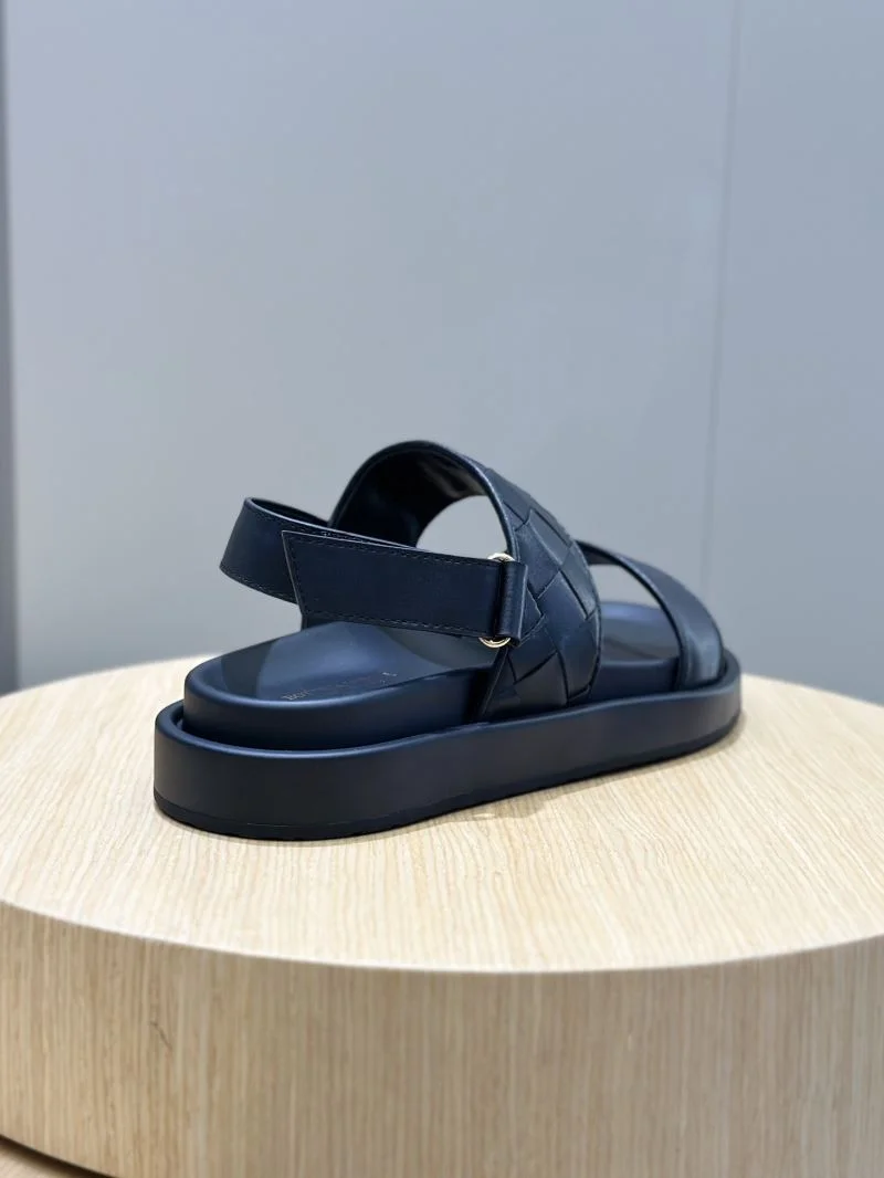 Accurate model Bottega Veneta Sandals