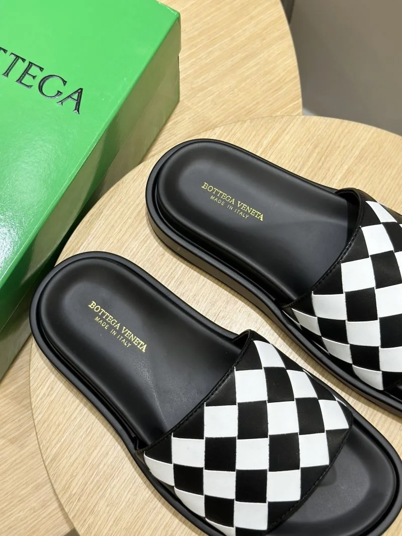 Original Bottega Veneta Sandals