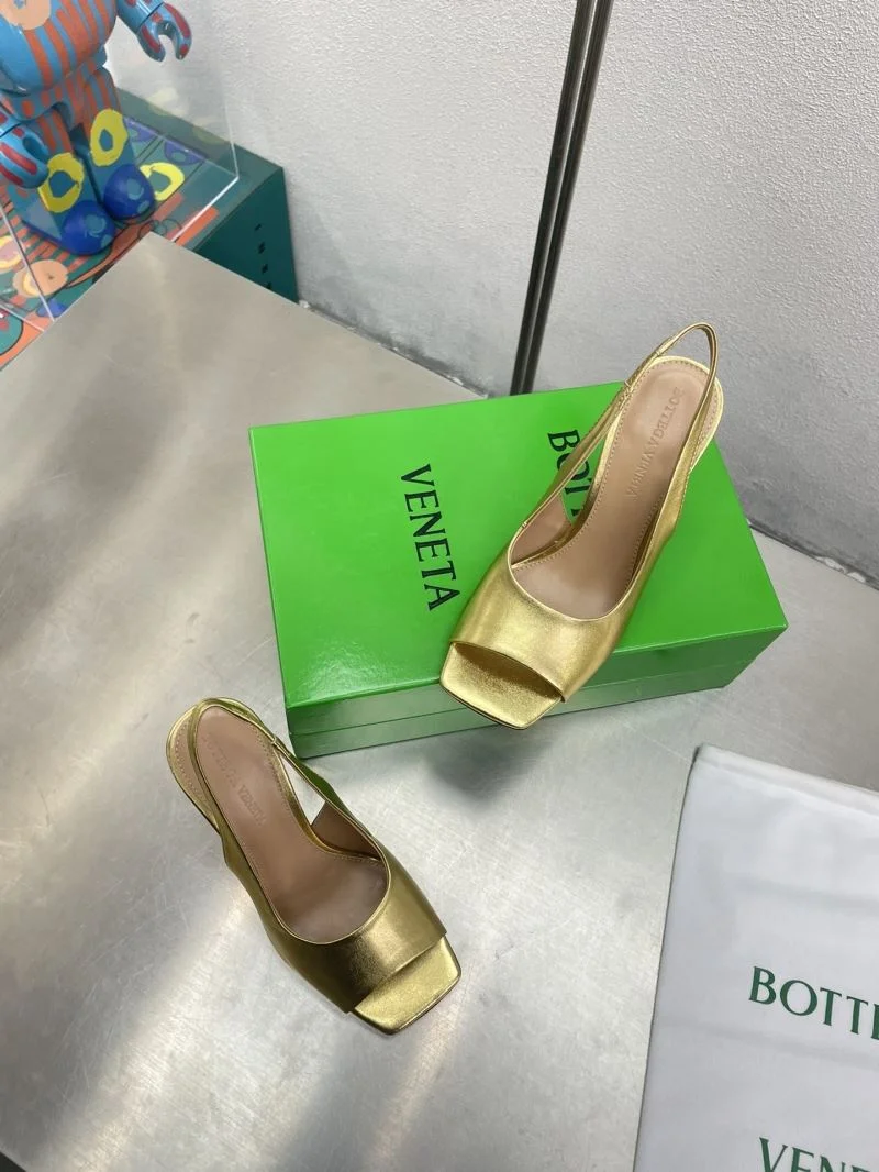 Factory-made Bottega Veneta Sandals