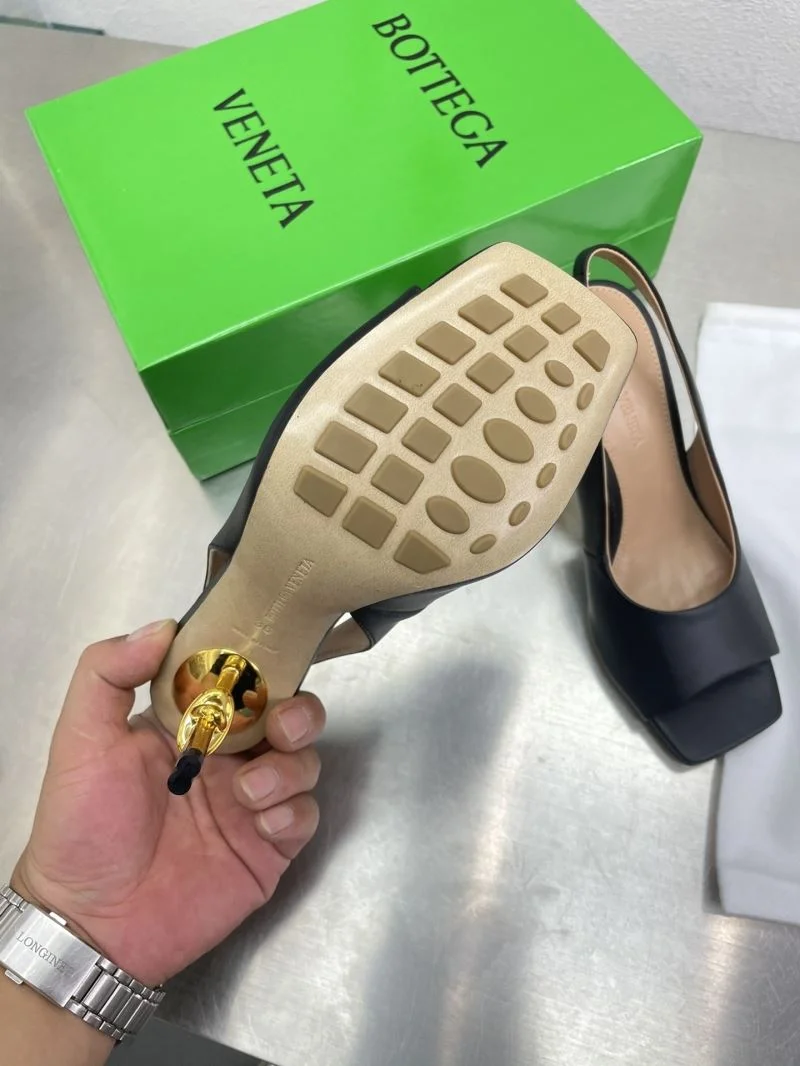 Brand-authenticated Bottega Veneta Sandals