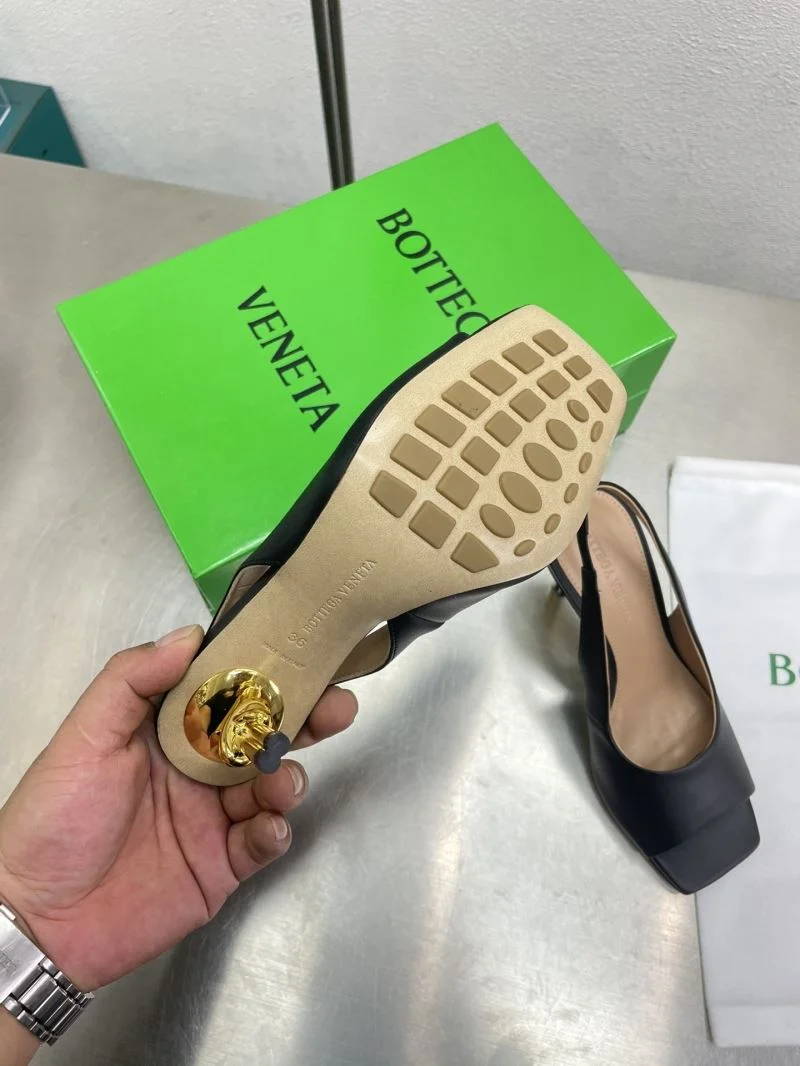 Brand-authenticated Bottega Veneta Sandals