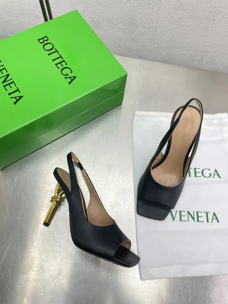 Brand-authenticated Bottega Veneta Sandals