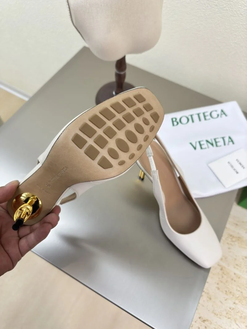 Brand-authenticated Bottega Veneta Sandals