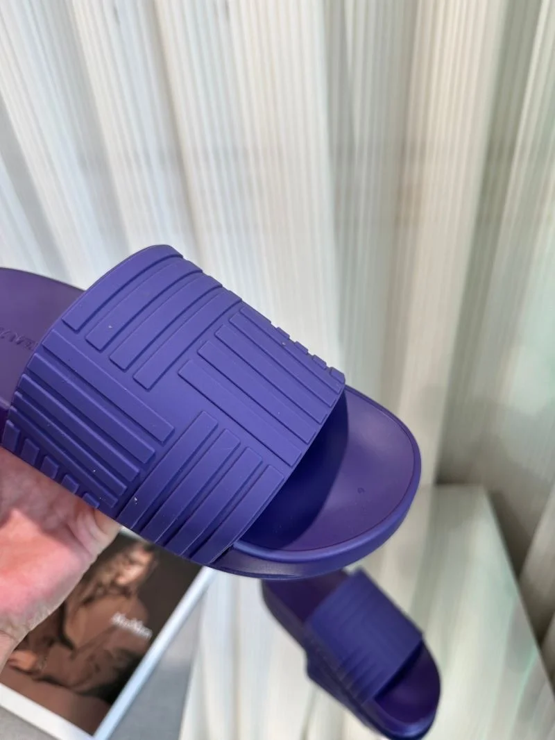 Factory-made Bottega Veneta Sandals