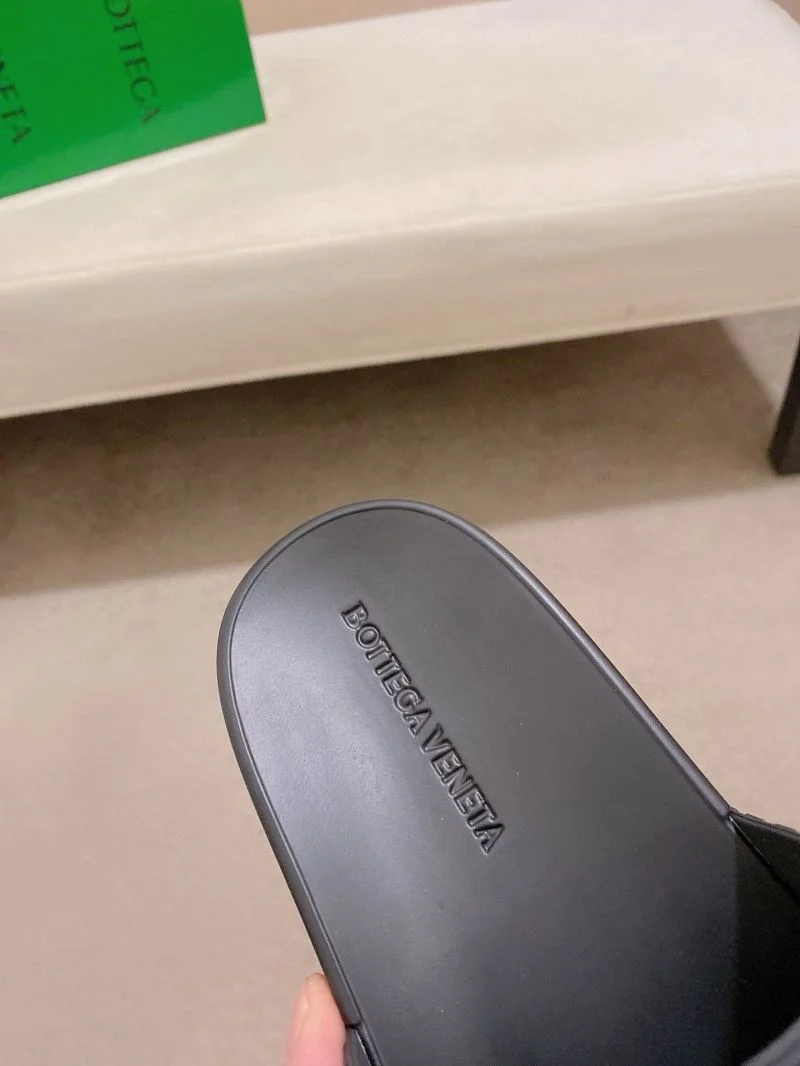 Authentic Bottega Veneta Sandals