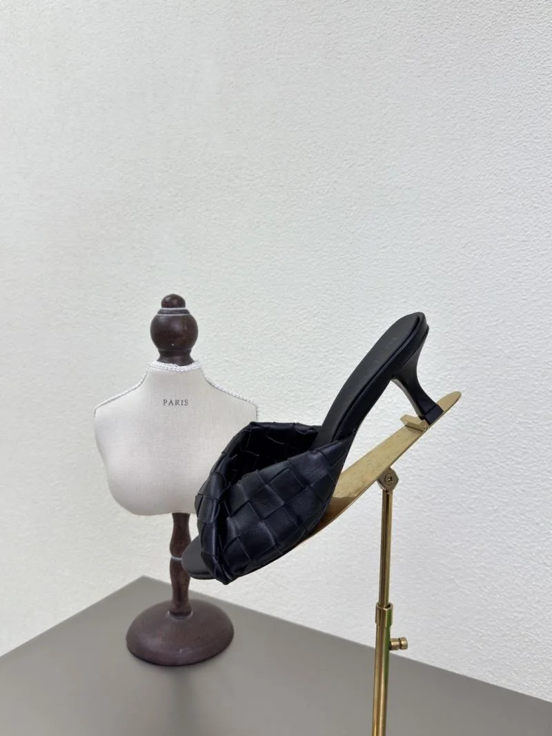 Economical Bottega Veneta Sandals
