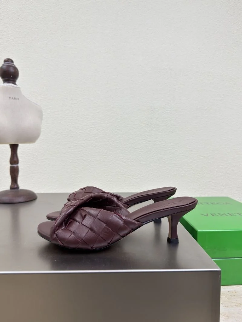 Accurate model Bottega Veneta Sandals