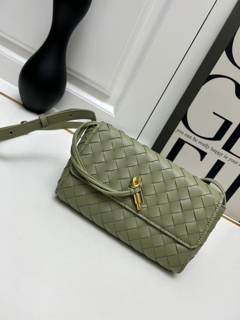 Inexpensive Bottega Veneta Satchel Bags