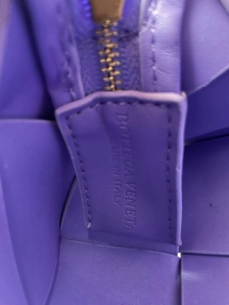 Bargain Bottega Veneta Satchel Bags