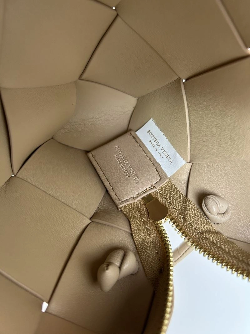Brand-authenticated Bottega Veneta Satchel Bags