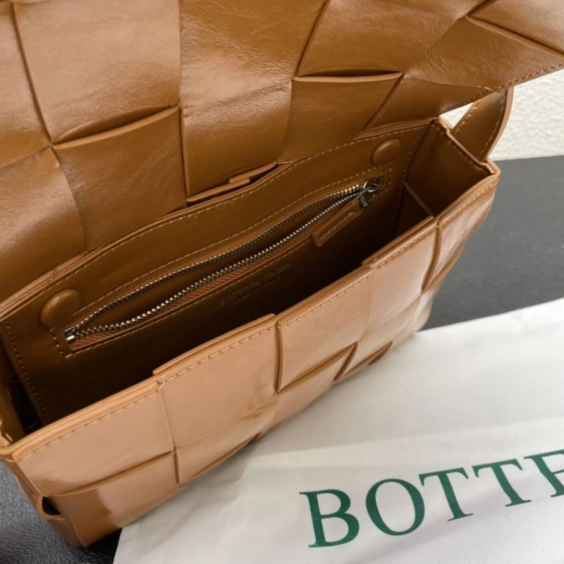 Inexpensive Bottega Veneta Satchel Bags