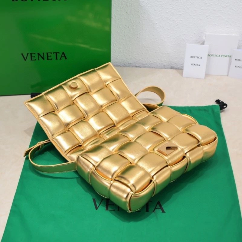 Accurate model Bottega Veneta Satchel Bags