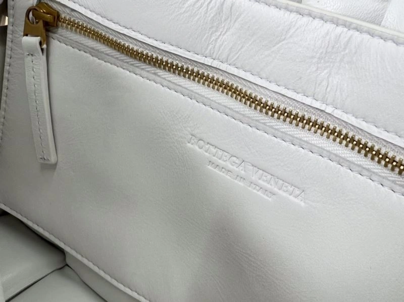 Factory-made Bottega Veneta Satchel Bags