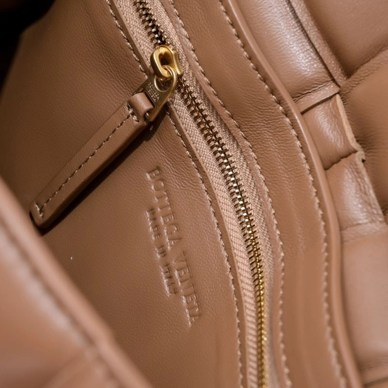 Official Bottega Veneta Satchel Bags