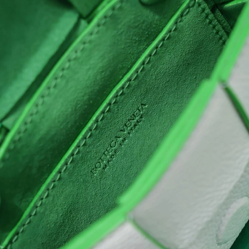 Precise copy Bottega Veneta Satchel Bags