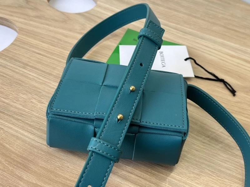 Official Bottega Veneta Satchel Bags