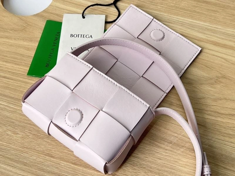 Accurate model Bottega Veneta Satchel Bags