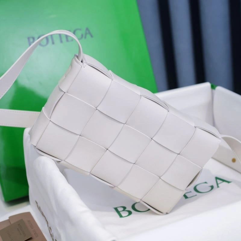Inexpensive Bottega Veneta Satchel Bags