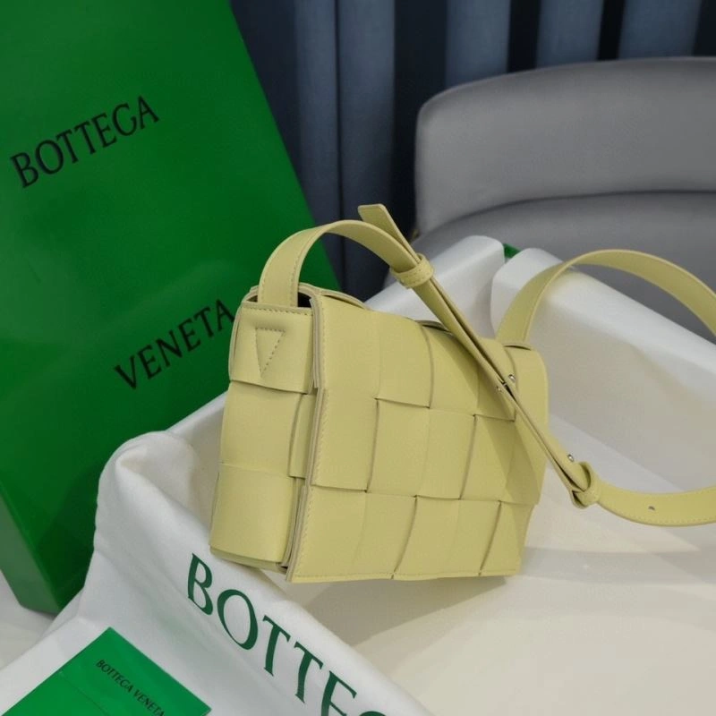Inexpensive Bottega Veneta Satchel Bags
