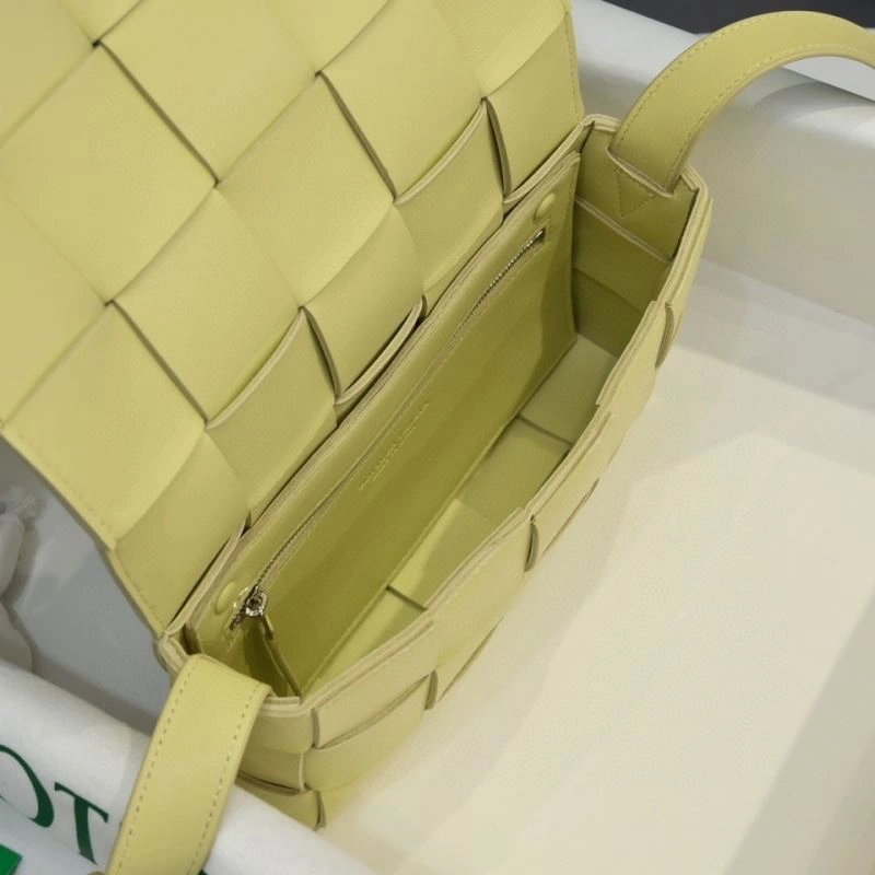 Inexpensive Bottega Veneta Satchel Bags