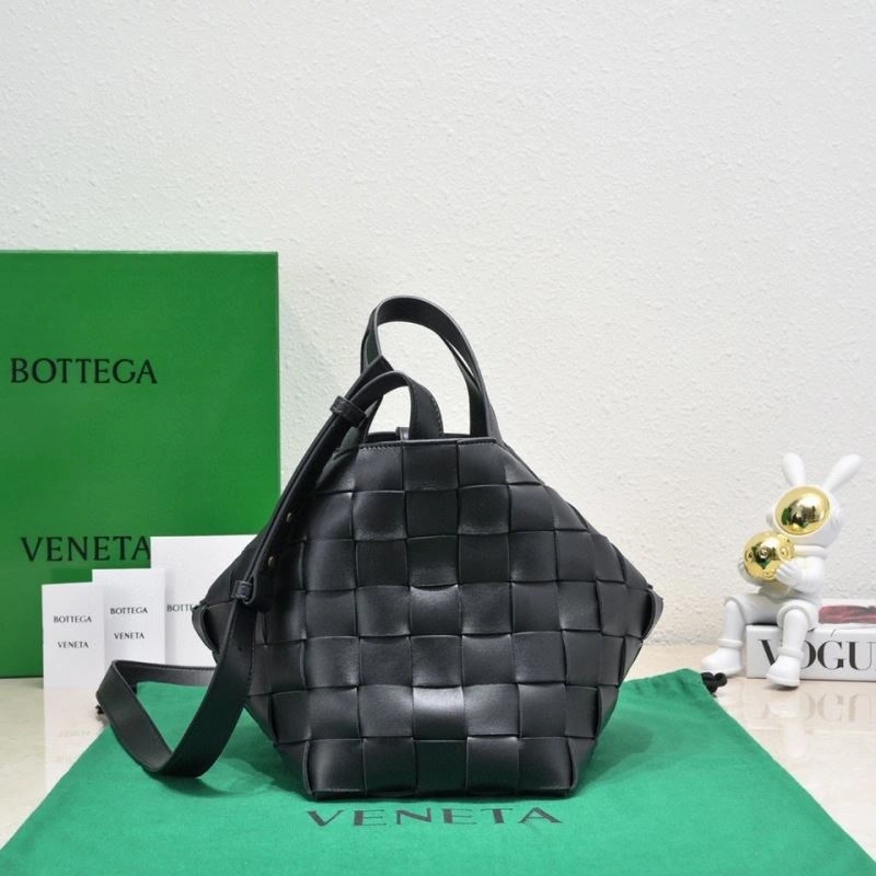 Indistinguishable Bottega Veneta Satchel Bags