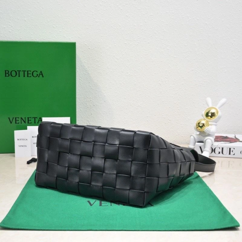 Indistinguishable Bottega Veneta Satchel Bags