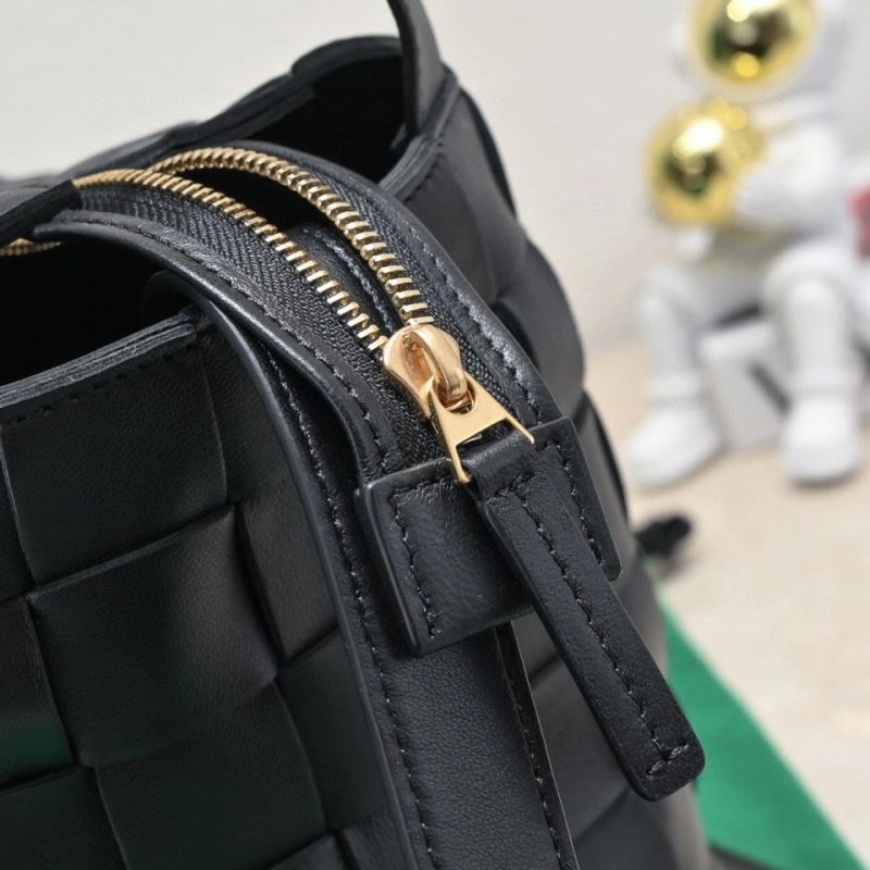 Indistinguishable Bottega Veneta Satchel Bags