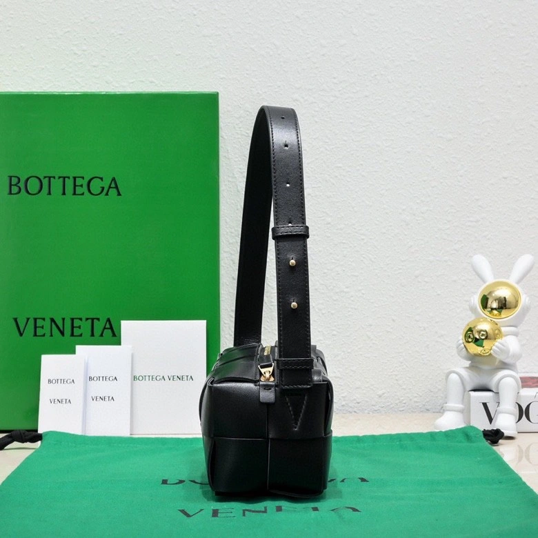 Top mirror Bottega Veneta Satchel Bags