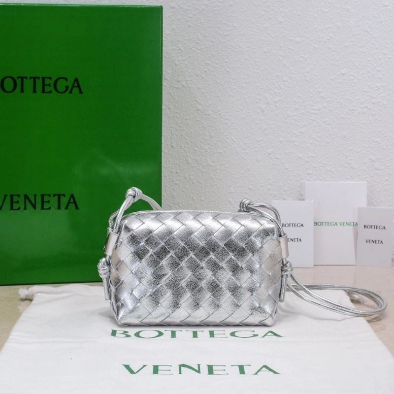 Indistinguishable Bottega Veneta Satchel Bags