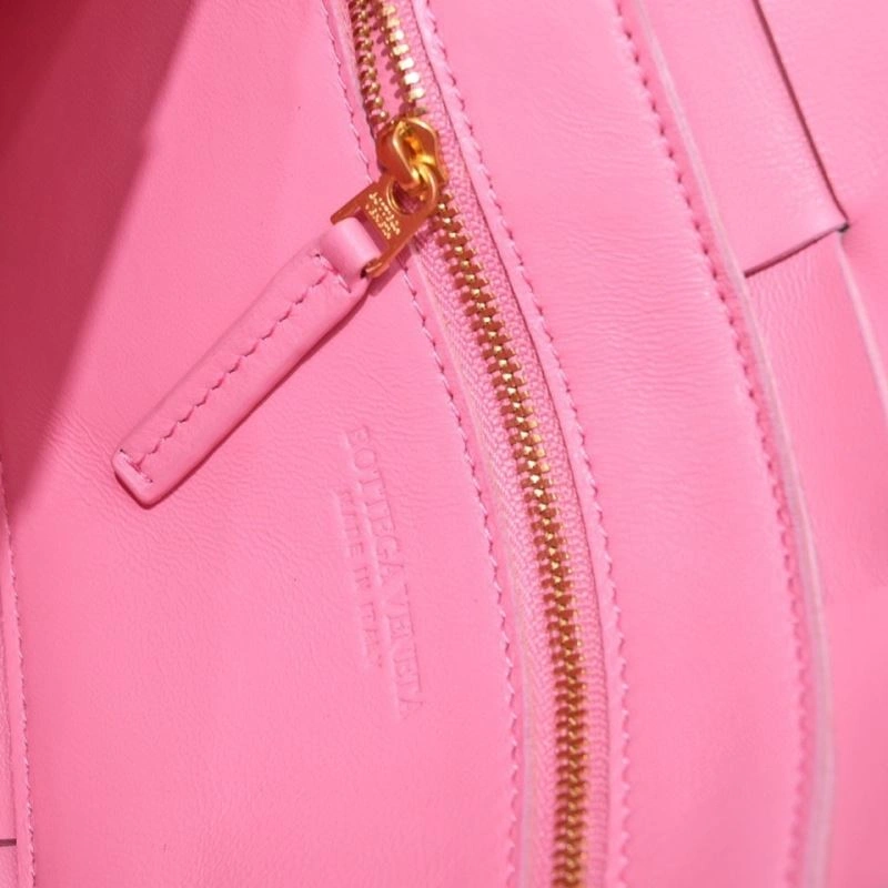 Accurate model Bottega Veneta Satchel Bags