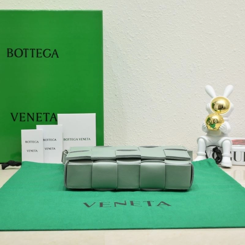 Bargain Bottega Veneta Satchel Bags