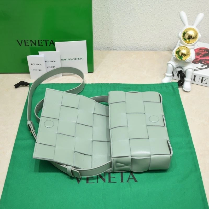 Bargain Bottega Veneta Satchel Bags
