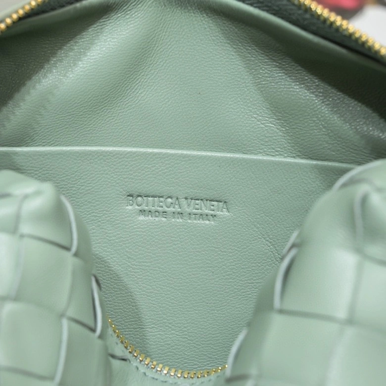Official Bottega Veneta Satchel Bags