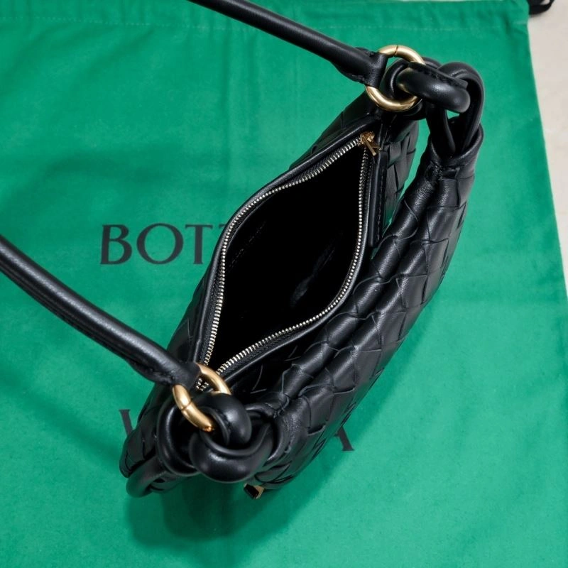 Accurate model Bottega Veneta Satchel Bags