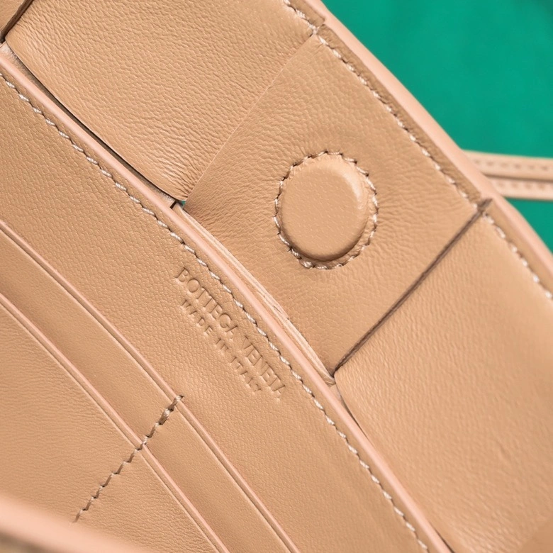 Value-priced Bottega Veneta Satchel Bags