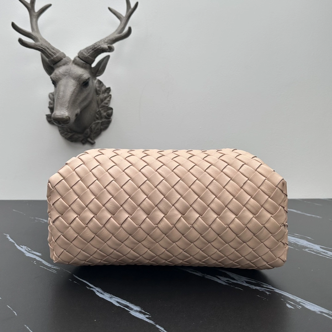 Brand-authenticated Bottega Veneta Satchel Bags