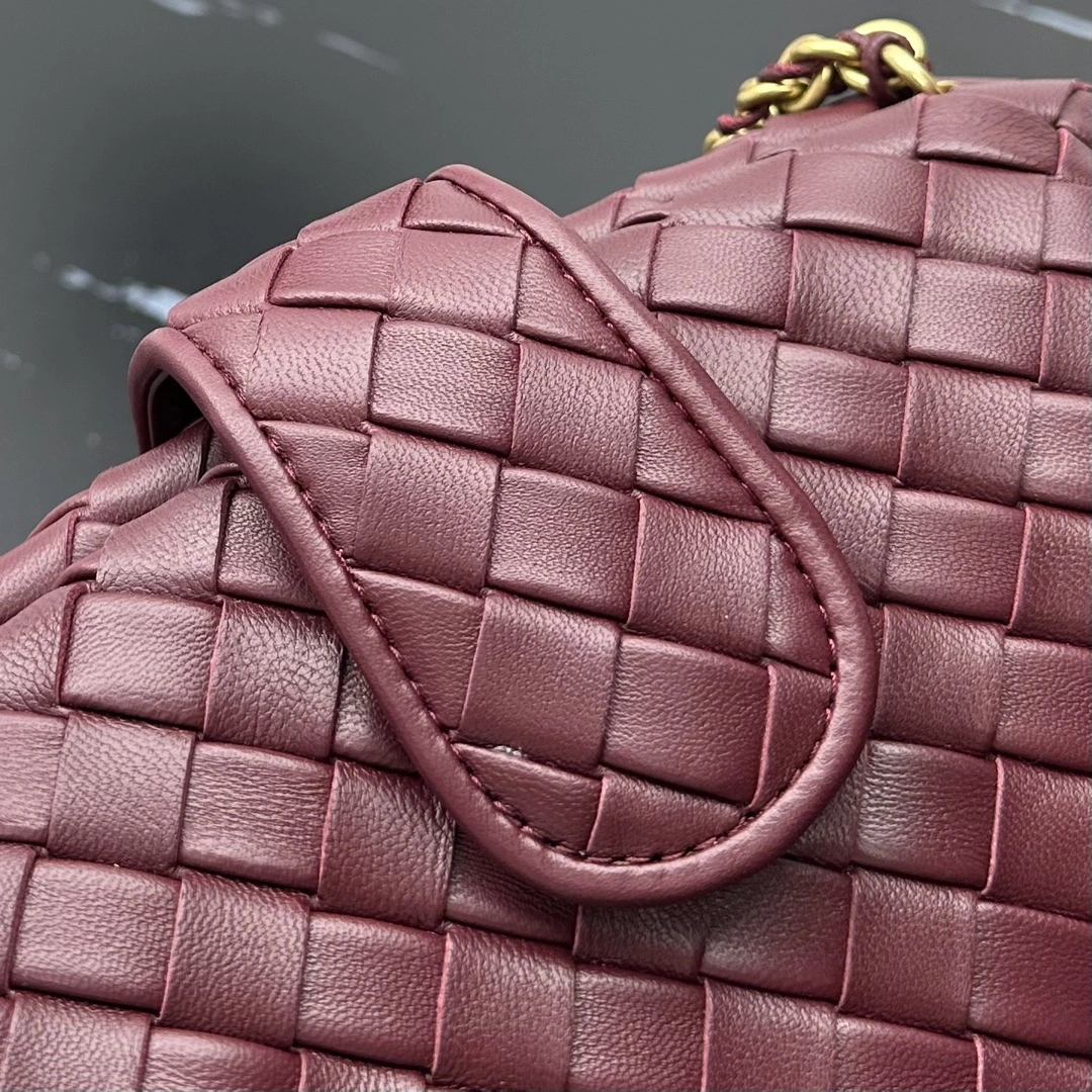 High accuracy Bottega Veneta Satchel Bags
