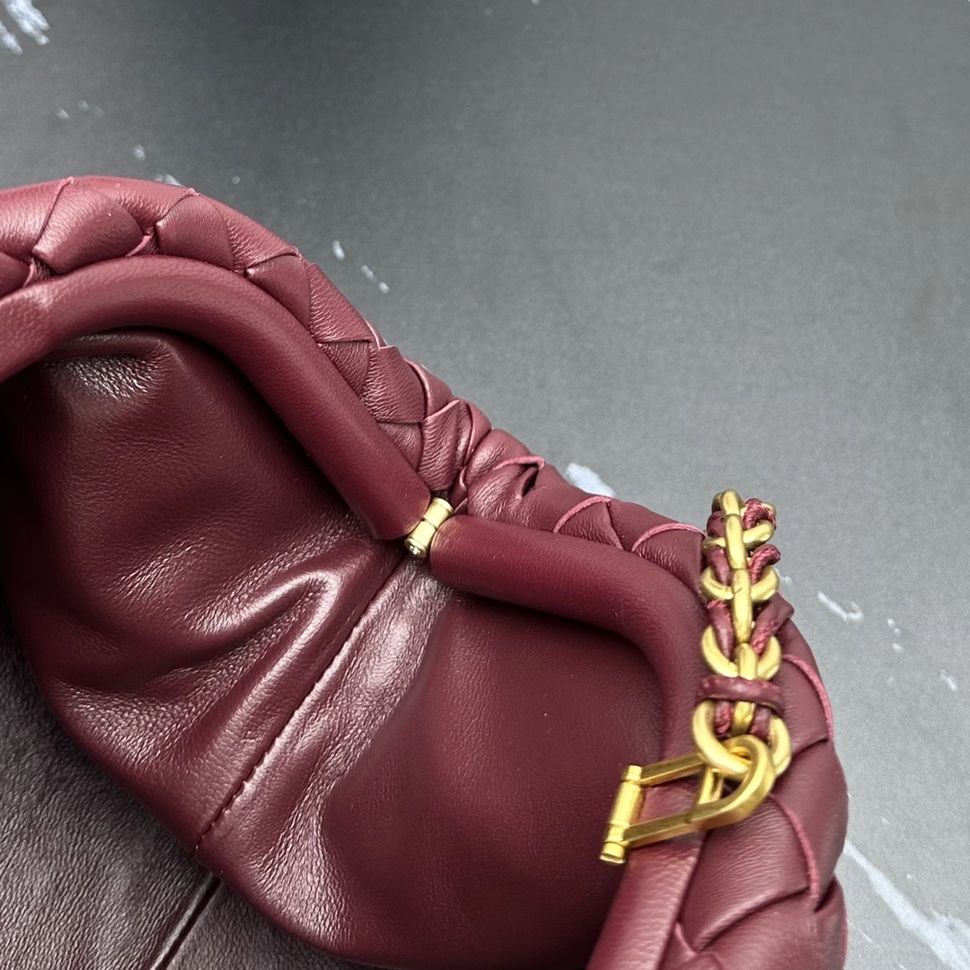 High accuracy Bottega Veneta Satchel Bags