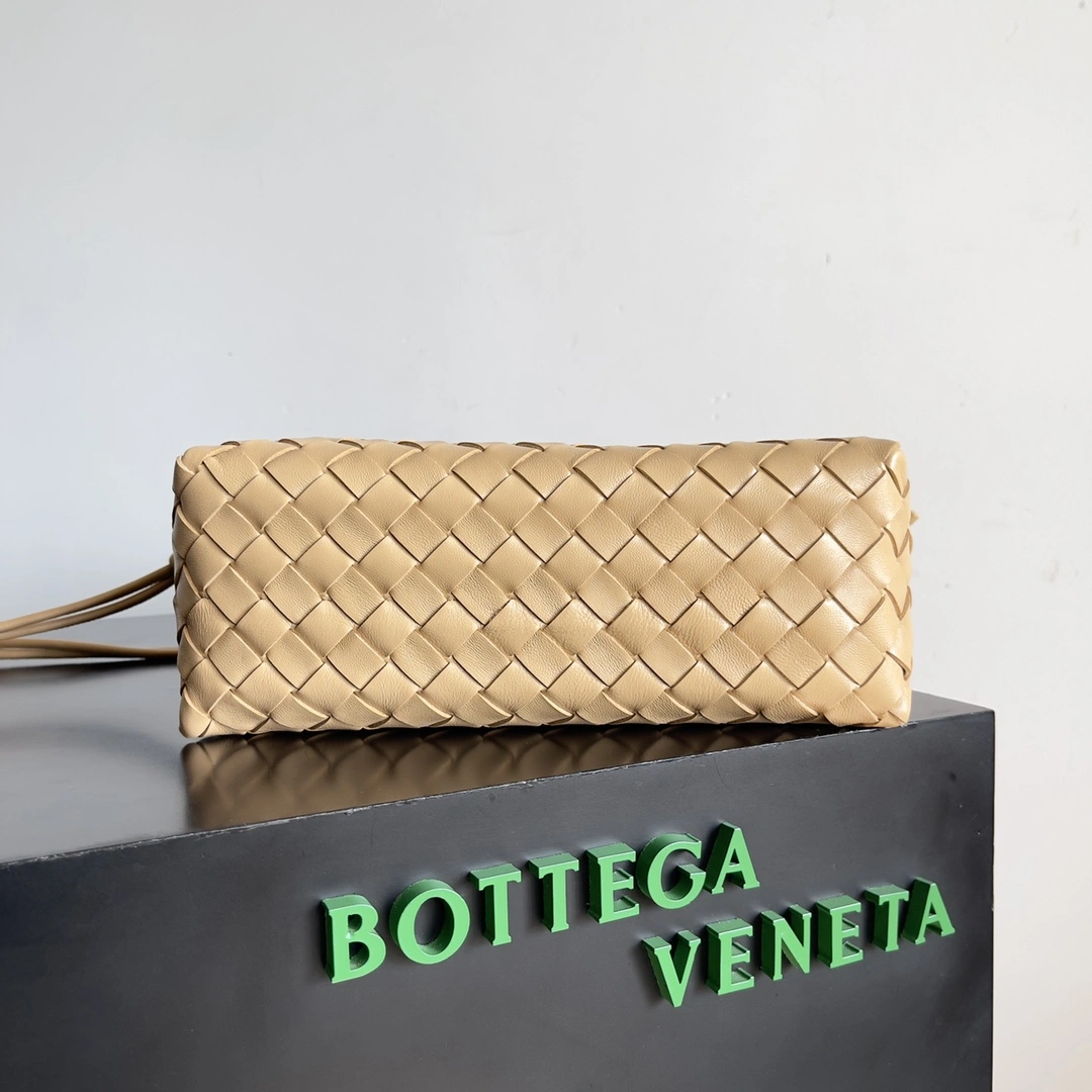Bargain Bottega Veneta Satchel Bags