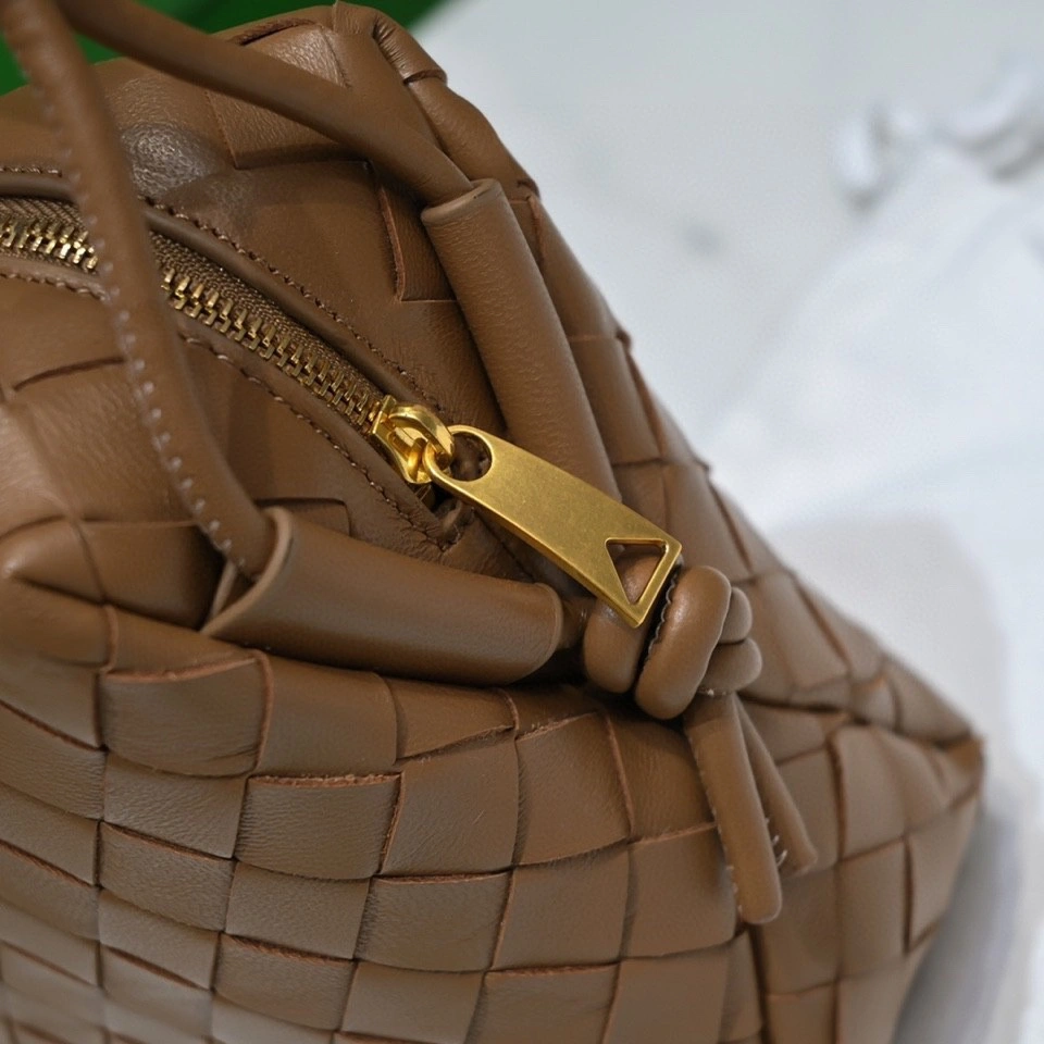 Real Bottega Veneta Satchel Bags
