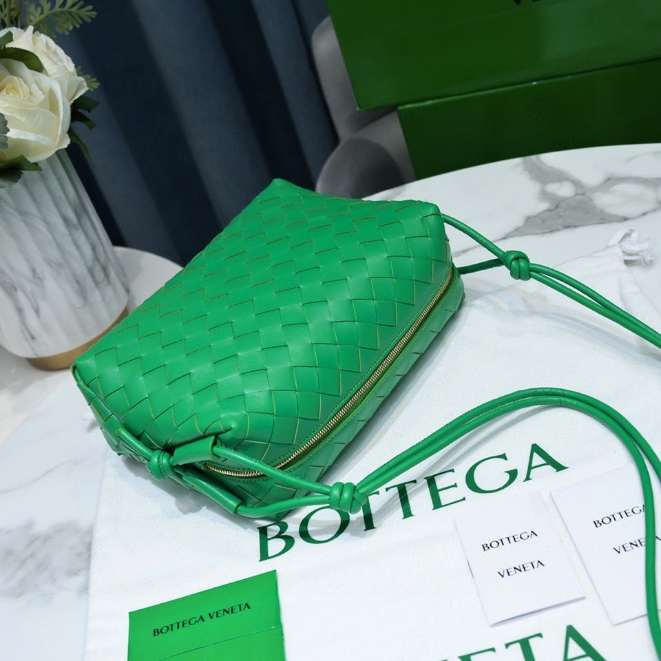 Economical Bottega Veneta Satchel Bags