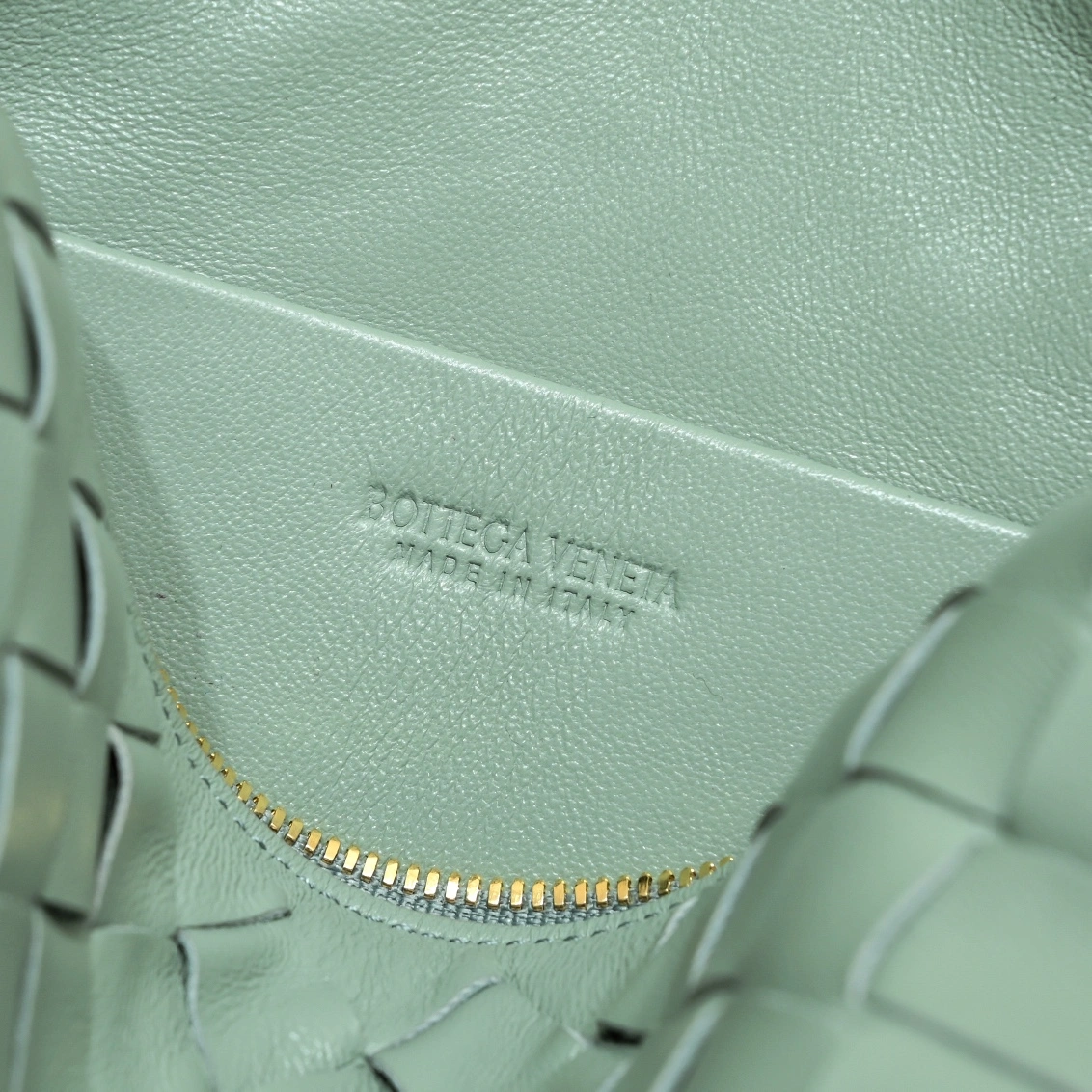 Indistinguishable Bottega Veneta Satchel Bags