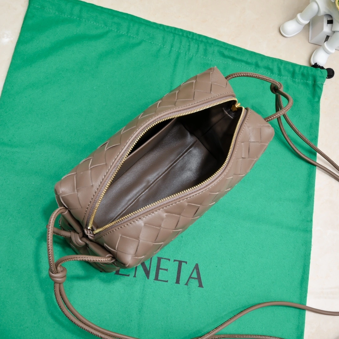 Precise copy Bottega Veneta Satchel Bags