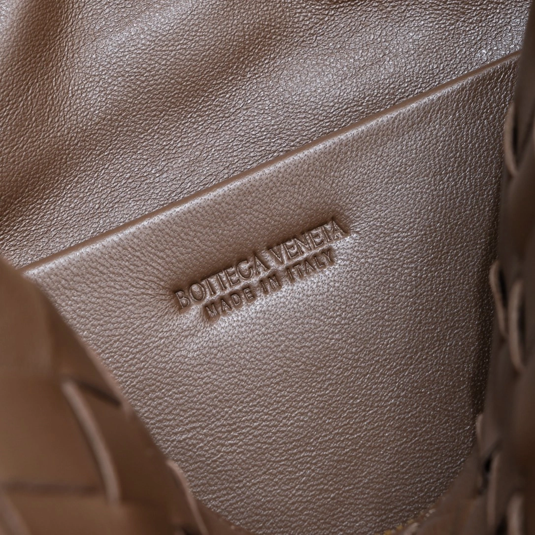 Precise copy Bottega Veneta Satchel Bags
