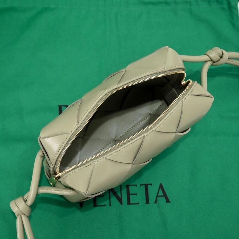 Official Bottega Veneta Satchel Bags