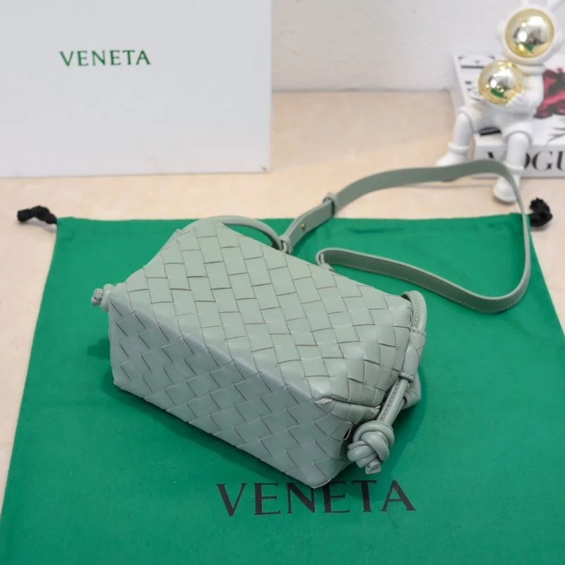 Accurate model Bottega Veneta Satchel Bags